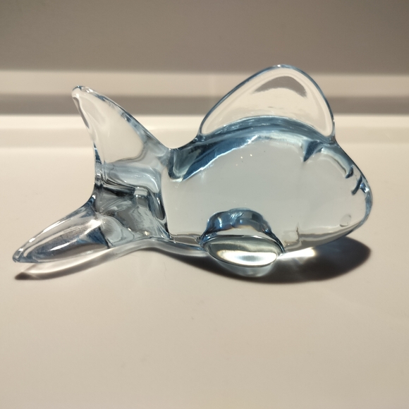 Oneida | Art | Vintage Oneida Glass Blue Koi Goldfish Figurine 24 Lead ...